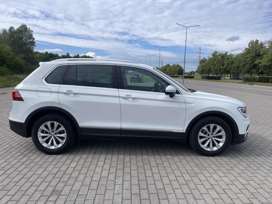 Balts Volkswagen Tiguan 2017 Šauļi, ar dzinēja tilpumu 1.60 L un nobraukumu 240 tūkst. km par 11300 €, foto 5 vietnē AUTOMOTO.COM.LV