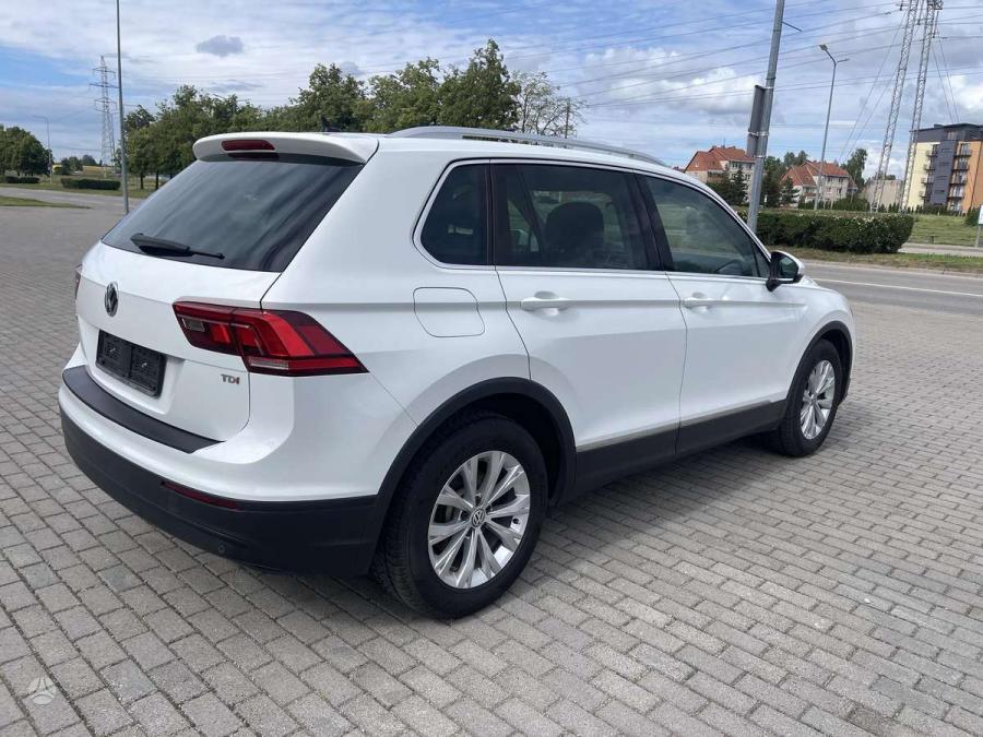 Balts Volkswagen Tiguan 2017 Šauļi, ar dzinēja tilpumu 1.60 L un nobraukumu 240 tūkst. km par 11300 €, foto 6 vietnē AUTOMOTO.COM.LV