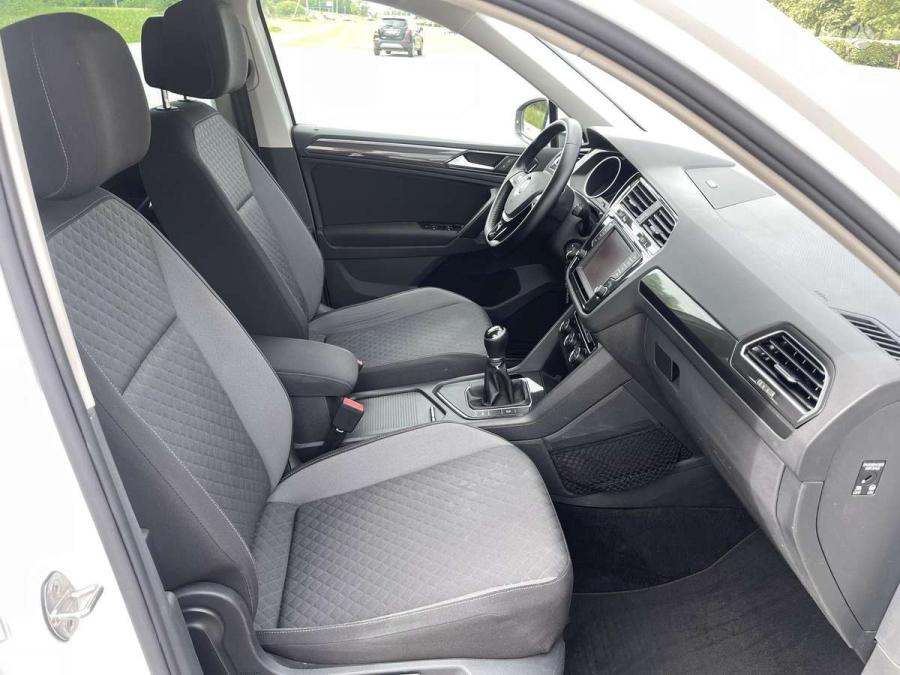 Balts Volkswagen Tiguan 2017 Šauļi, ar dzinēja tilpumu 1.60 L un nobraukumu 240 tūkst. km par 11300 €, foto 11 vietnē AUTOMOTO.COM.LV