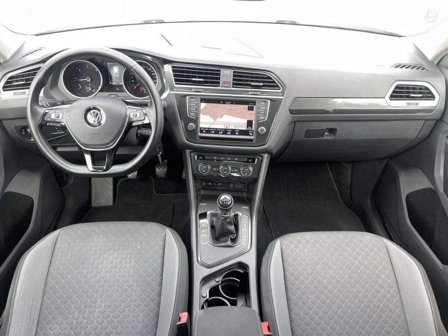 Balts Volkswagen Tiguan 2017 Šauļi, ar dzinēja tilpumu 1.60 L un nobraukumu 240 tūkst. km par 11300 €, foto 13 vietnē AUTOMOTO.COM.LV