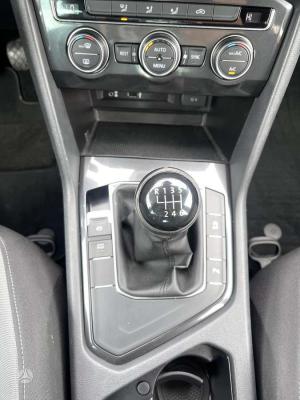 Balts Volkswagen Tiguan 2017 Šauļi, ar dzinēja tilpumu 1.60 L un nobraukumu 240 tūkst. km par 11300 €, foto 29 vietnē AUTOMOTO.COM.LV