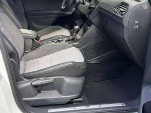 Белый Фольксваген Тигуан 2017 в Вильнюс, объемом двигателя 1.98 л и пробегом 168 тыс. км за 16900 €, фото 20 на AUTOMOTO.COM.LV