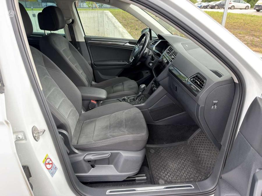 Balts Volkswagen Tiguan 2017 Panevēža, ar dzinēja tilpumu 1.97 L un nobraukumu 274 tūkst. km par 16300 €, foto 17 vietnē AUTOMOTO.COM.LV
