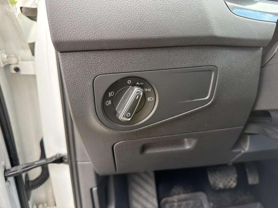 Balts Volkswagen Tiguan 2017 Panevēža, ar dzinēja tilpumu 1.97 L un nobraukumu 274 tūkst. km par 16300 €, foto 28 vietnē AUTOMOTO.COM.LV