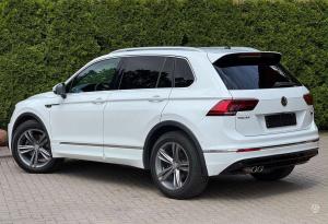 White Volkswagen Tiguan 2017 in Jonava, with an engine capacity of 1.97 L and mileage of 221 thousand km for 16700 €, photo 7 on AUTOMOTO.COM.LV