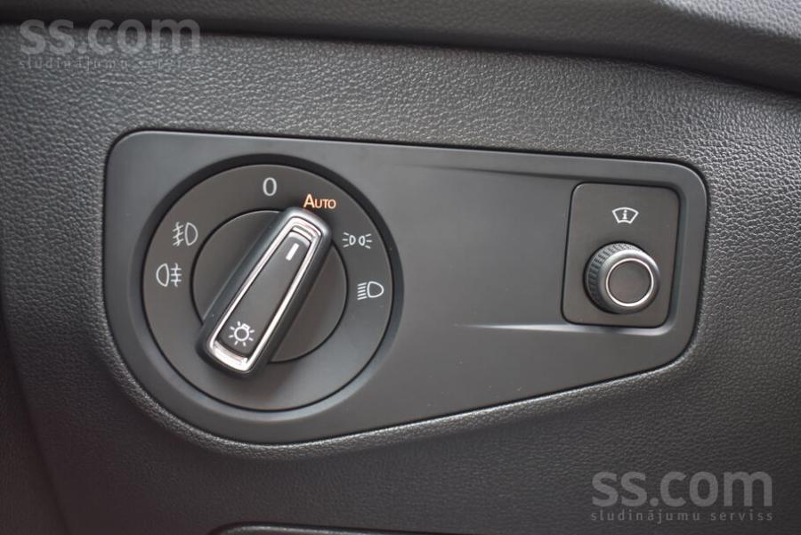 Balts Volkswagen Tiguan 2017 Kuldīga, ar dzinēja tilpumu 2.00 L un nobraukumu 0 tūkst. km par 15550 €, foto 21 vietnē AUTOMOTO.COM.LV
