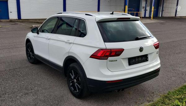 Balts Volkswagen Tiguan 2017 Klaipėda, ar dzinēja tilpumu 1.97 L un nobraukumu 256 tūkst. km par 13500 €, foto 6 vietnē AUTOMOTO.COM.LV