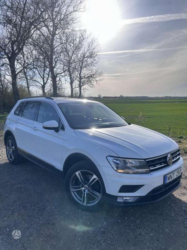 Balts Volkswagen Tiguan 2017 Vilkaviškis, ar dzinēja tilpumu 1.97 L un nobraukumu 254 tūkst. km par 14200 €, foto  vietnē AUTOMOTO.COM.LV