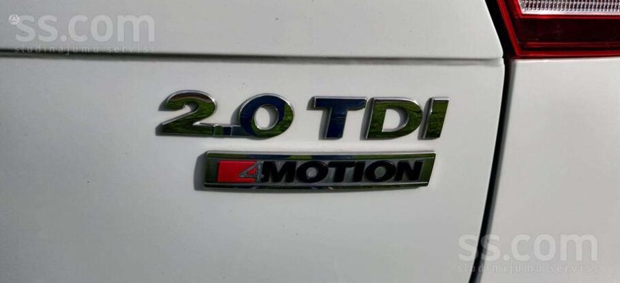 White Volkswagen Tiguan 2017 in Riga, with an engine capacity of 2.00 L and mileage of 256 thousand km for 13500 €, photo 14 on AUTOMOTO.COM.LV