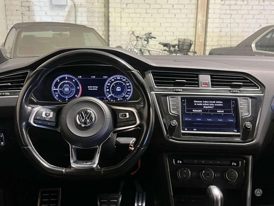 Balts Volkswagen Tiguan 2017 Klaipėda, ar dzinēja tilpumu 1.97 L un nobraukumu 233 tūkst. km par 17999 €, foto 3 vietnē AUTOMOTO.COM.LV