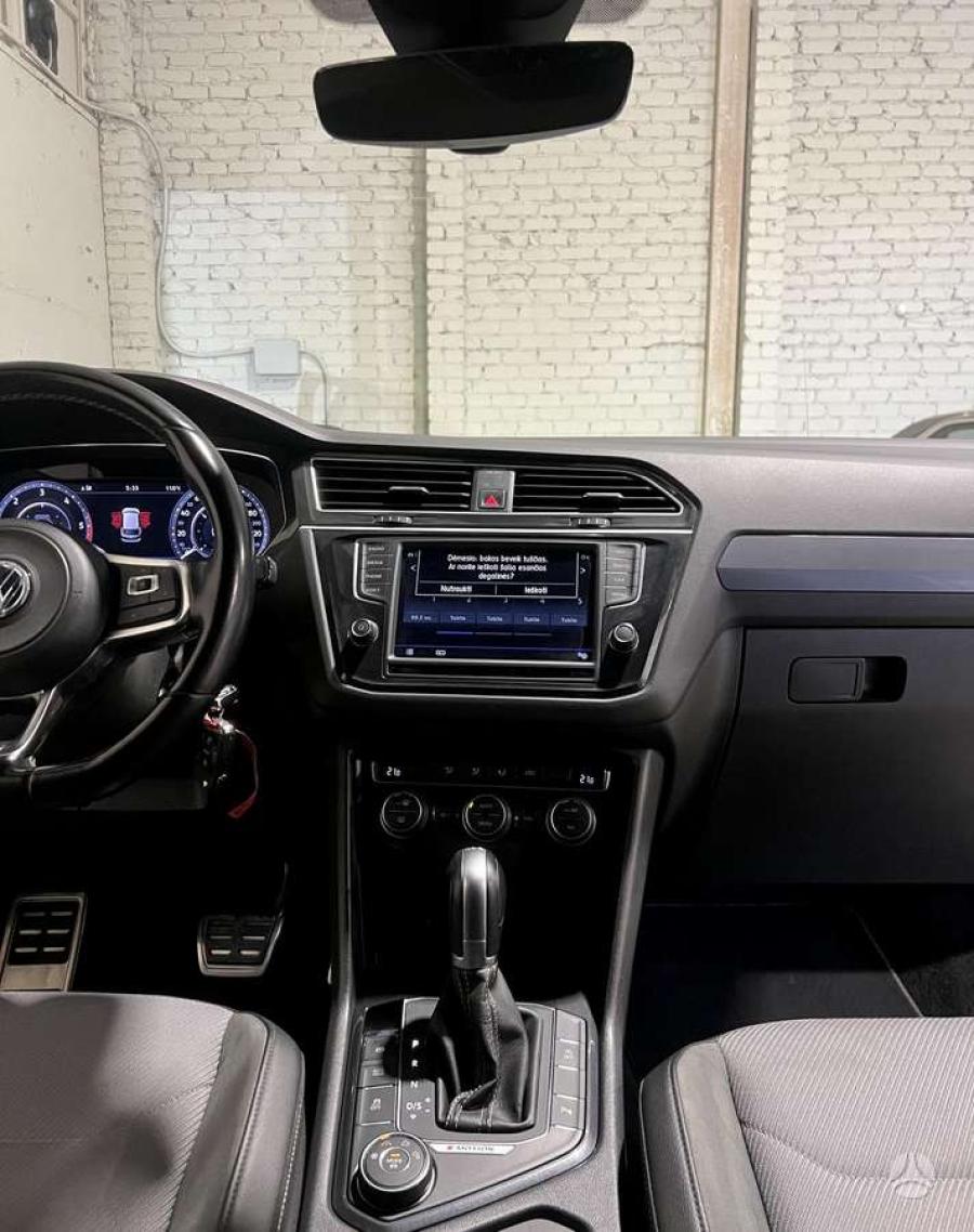 Balts Volkswagen Tiguan 2017 Klaipėda, ar dzinēja tilpumu 1.97 L un nobraukumu 233 tūkst. km par 17999 €, foto 10 vietnē AUTOMOTO.COM.LV