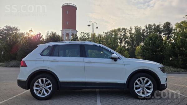 White Volkswagen Tiguan 2017 in Jurmala, with an engine capacity of 2.00 L and mileage of 205 thousand km for 15100 €, photo 5 on AUTOMOTO.COM.LV