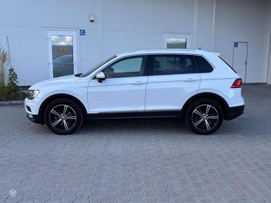 Белый Фольксваген Тигуан 2017 в Вильнюс, объемом двигателя 1.60 л и пробегом 192 тыс. км за 13900 €, фото 3 на AUTOMOTO.COM.LV