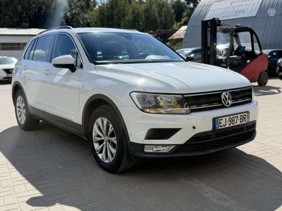 Белый Фольксваген Тигуан 2017 в Каунас, объемом двигателя 1.40 л и пробегом 202 тыс. км за 10900 €, фото 3 на AUTOMOTO.COM.LV