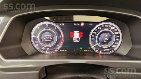 Balts Volkswagen Tiguan 2017 Ogre, ar dzinēja tilpumu 2.00 L un nobraukumu 339 tūkst. km par 13700 €, foto 8 vietnē AUTOMOTO.COM.LV