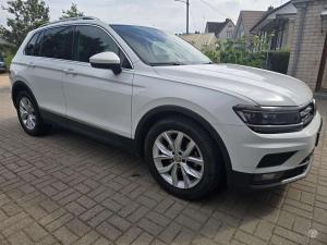 White Volkswagen Tiguan 2017 in Ukmerge, with an engine capacity of 1.97 L and mileage of 240 thousand km for 13950 €, photo 10 on AUTOMOTO.COM.LV