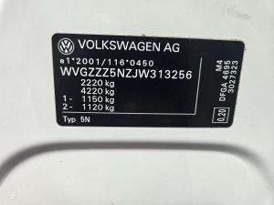 White Volkswagen Tiguan 2017 in Ukmerge, with an engine capacity of 1.97 L and mileage of 240 thousand km for 13950 €, photo 16 on AUTOMOTO.COM.LV