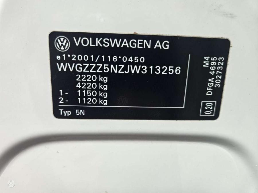 White Volkswagen Tiguan 2017 in Ukmerge, with an engine capacity of 1.97 L and mileage of 240 thousand km for 13950 €, photo 16 on AUTOMOTO.COM.LV