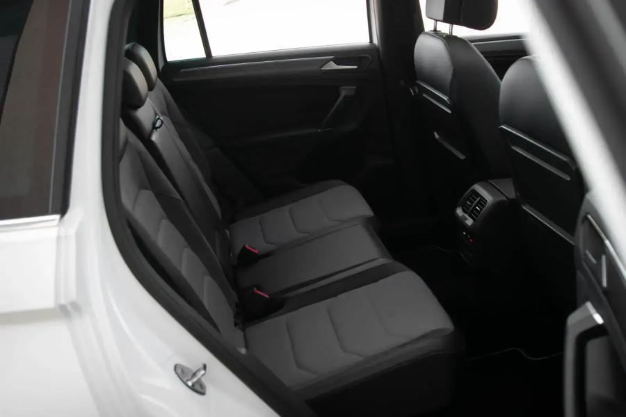 Balts Volkswagen Tiguan 2017 Tukums, ar dzinēja tilpumu 2.00 L un nobraukumu 225 tūkst. km par 17990 €, foto 9 vietnē AUTOMOTO.COM.LV
