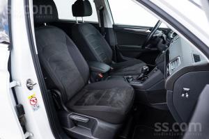 Balts Volkswagen Tiguan 2018 Rīga, ar dzinēja tilpumu 2.00 L un nobraukumu 82 tūkst. km par 15200 €, foto 6 vietnē AUTOMOTO.COM.LV