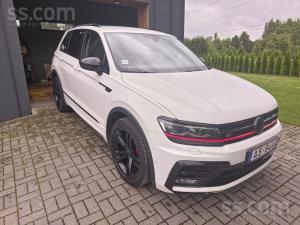 White Volkswagen Tiguan 2018 in Riga, with an engine capacity of 2.00 L and mileage of 190 thousand km for 22200 €, photo 2 on AUTOMOTO.COM.LV