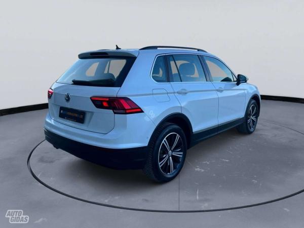 Balts Volkswagen Tiguan 2018 Kauņa, ar dzinēja tilpumu 1.40 L un nobraukumu 78 tūkst. km par 21772 €, foto 5 vietnē AUTOMOTO.COM.LV