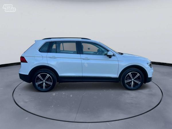 Balts Volkswagen Tiguan 2018 Kauņa, ar dzinēja tilpumu 1.40 L un nobraukumu 78 tūkst. km par 21772 €, foto 6 vietnē AUTOMOTO.COM.LV
