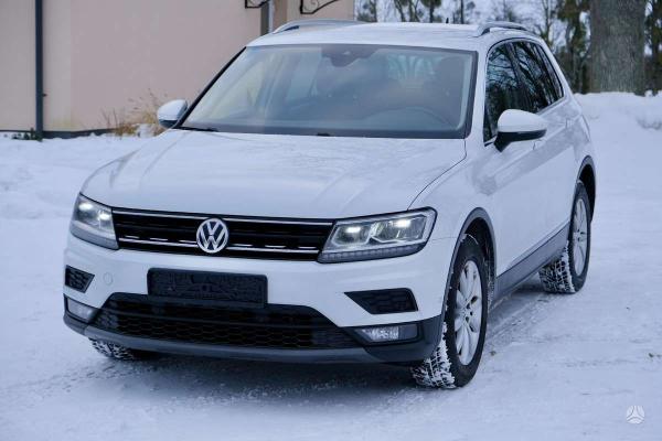 Balts Volkswagen Tiguan 2018 Kauņa, ar dzinēja tilpumu 1.97 L un nobraukumu 244 tūkst. km par 17800 €, foto 2 vietnē AUTOMOTO.COM.LV