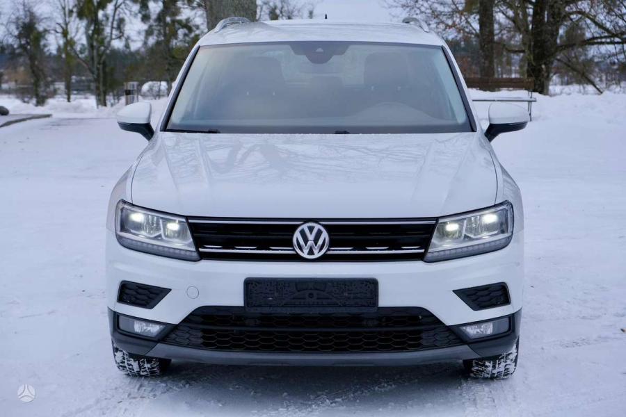 Balts Volkswagen Tiguan 2018 Kauņa, ar dzinēja tilpumu 1.97 L un nobraukumu 244 tūkst. km par 16990 €, foto 3 vietnē AUTOMOTO.COM.LV