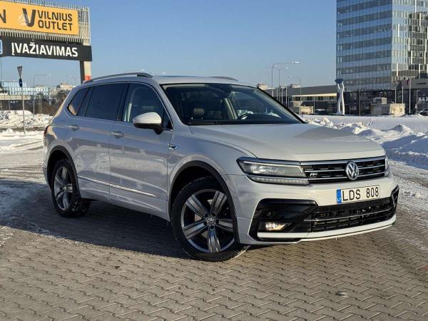 Balts Volkswagen Tiguan 2018 Viļņa, ar dzinēja tilpumu 1.98 L un nobraukumu 178 tūkst. km par 16900 €, foto 2 vietnē AUTOMOTO.COM.LV