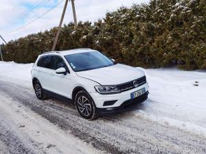 White Volkswagen Tiguan 2018 in Kaunas, with an engine capacity of 1.97 L and mileage of 270 thousand km for 7900 €, photo  on AUTOMOTO.COM.LV