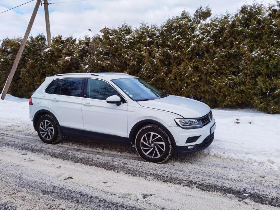Balts Volkswagen Tiguan 2018 Kauņa, ar dzinēja tilpumu 1.97 L un nobraukumu 270 tūkst. km par 7900 €, foto 2 vietnē AUTOMOTO.COM.LV