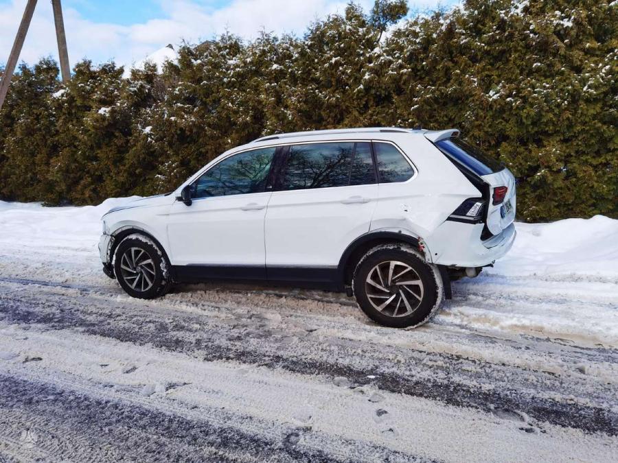 Balts Volkswagen Tiguan 2018 Kauņa, ar dzinēja tilpumu 1.97 L un nobraukumu 270 tūkst. km par 7900 €, foto 11 vietnē AUTOMOTO.COM.LV