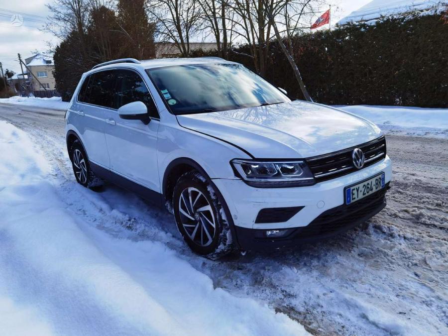 Balts Volkswagen Tiguan 2018 Kauņa, ar dzinēja tilpumu 1.97 L un nobraukumu 270 tūkst. km par 7900 €, foto 13 vietnē AUTOMOTO.COM.LV