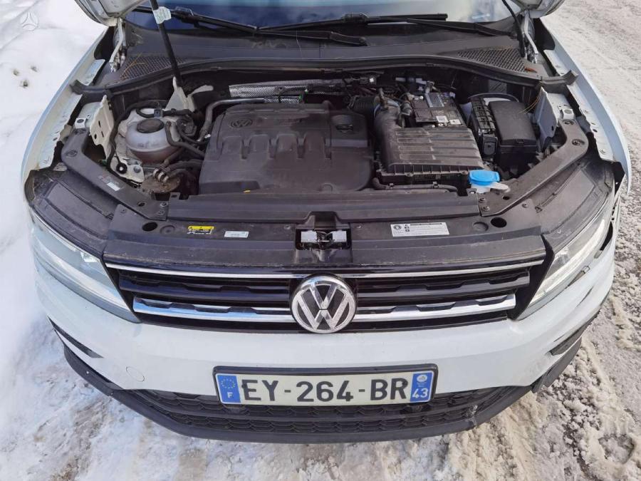 Balts Volkswagen Tiguan 2018 Kauņa, ar dzinēja tilpumu 1.97 L un nobraukumu 270 tūkst. km par 7900 €, foto 21 vietnē AUTOMOTO.COM.LV