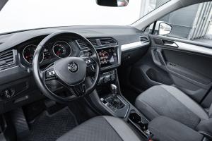 Balts Volkswagen Tiguan 2018 Rīga, ar dzinēja tilpumu 2.00 L un nobraukumu 138 tūkst. km par 17500 €, foto 21 vietnē AUTOMOTO.COM.LV