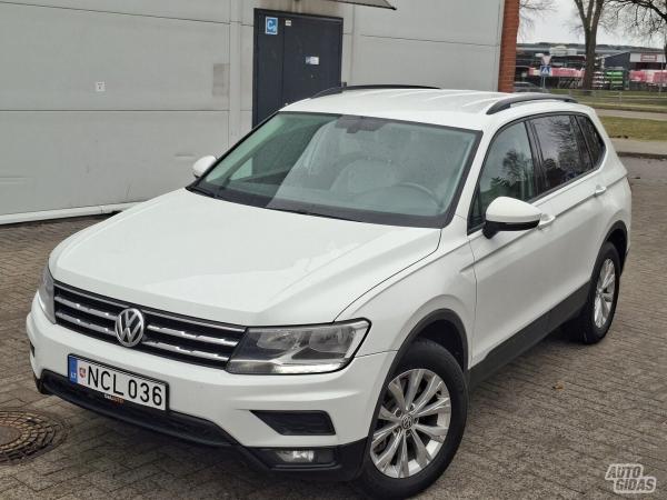 White Volkswagen Tiguan 2018 in Silute, with an engine capacity of 2.00 L and mileage of 132 thousand km for 9999 €, photo 5 on AUTOMOTO.COM.LV