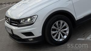White Volkswagen Tiguan 2018 in Jurmala, with an engine capacity of 2.00 L and mileage of 0 thousand km for 14950 €, photo 8 on AUTOMOTO.COM.LV