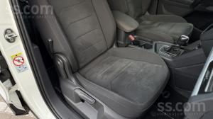 White Volkswagen Tiguan 2018 in Jurmala, with an engine capacity of 2.00 L and mileage of 0 thousand km for 14950 €, photo 19 on AUTOMOTO.COM.LV