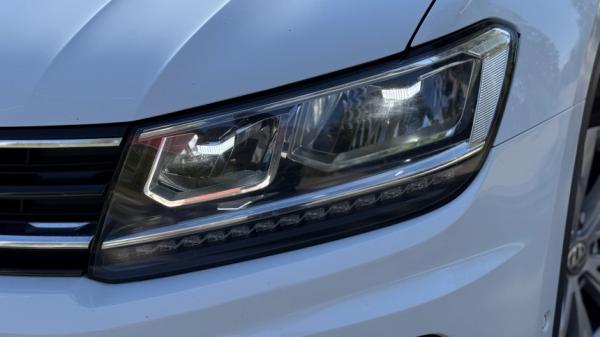 Balts Volkswagen Tiguan 2018 Rīga, ar dzinēja tilpumu 2.00 L un nobraukumu 197 tūkst. km par 17950 €, foto 7 vietnē AUTOMOTO.COM.LV