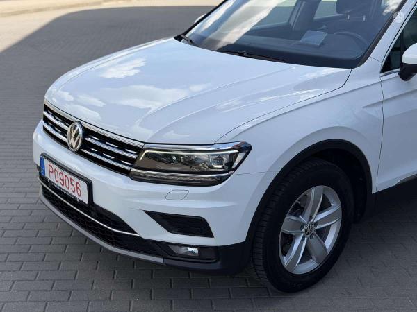 Balts Volkswagen Tiguan 2018 Utena, ar dzinēja tilpumu 1.97 L un nobraukumu 294 tūkst. km par 15750 €, foto 5 vietnē AUTOMOTO.COM.LV