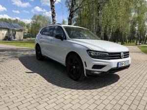 Balts Volkswagen Tiguan 2018 Plungė, ar dzinēja tilpumu 1.98 L un nobraukumu 200 tūkst. km par 16497 €, foto 3 vietnē AUTOMOTO.COM.LV