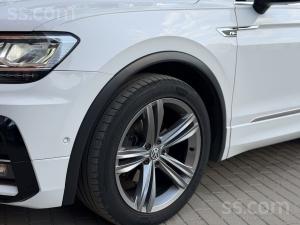 Balts Volkswagen Tiguan 2018 Rīga, ar dzinēja tilpumu 2.00 L un nobraukumu 147 tūkst. km par 19000 €, foto 11 vietnē AUTOMOTO.COM.LV