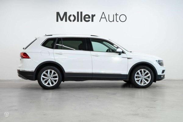 Volkswagen Tiguan 2018 Viļņa vietnē Balts Volkswagen Tiguan 2018 Viļņa, ar dzinēja tilpumu 2.00 L un nobraukumu 193 tūkst. km par 17500 €, foto 5 vietnē AUTOMOTO.COM.LV