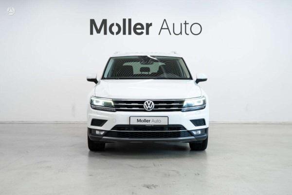 Volkswagen Tiguan 2018 Viļņa vietnē Balts Volkswagen Tiguan 2018 Viļņa, ar dzinēja tilpumu 2.00 L un nobraukumu 193 tūkst. km par 17500 €, foto 6 vietnē AUTOMOTO.COM.LV