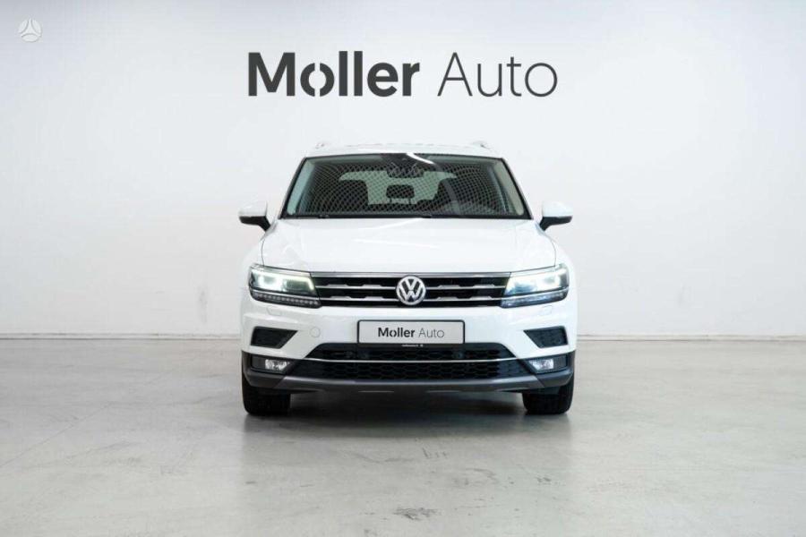 Balts Volkswagen Tiguan 2018 Viļņa, ar dzinēja tilpumu 2.00 L un nobraukumu 193 tūkst. km par 17500 €, foto 6 vietnē AUTOMOTO.COM.LV