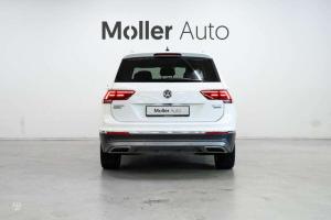 Balts Volkswagen Tiguan 2018 Viļņa, ar dzinēja tilpumu 2.00 L un nobraukumu 193 tūkst. km par 17500 €, foto 7 vietnē AUTOMOTO.COM.LV
