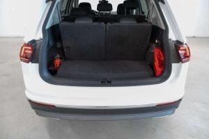 Balts Volkswagen Tiguan 2018 Viļņa, ar dzinēja tilpumu 2.00 L un nobraukumu 193 tūkst. km par 17500 €, foto 22 vietnē AUTOMOTO.COM.LV