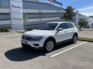 White Volkswagen Tiguan 2018 in Riga, with an engine capacity of 2.00 L and mileage of 150 thousand km for 16200 €, photo  on AUTOMOTO.COM.LV
