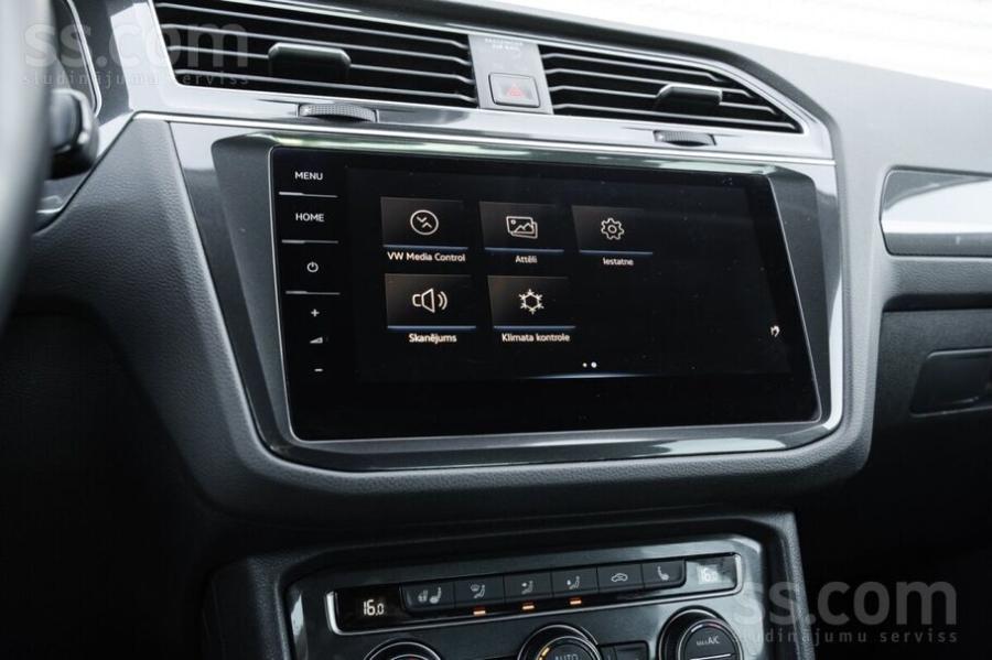 Balts Volkswagen Tiguan 2018 Rīga, ar dzinēja tilpumu 2.00 L un nobraukumu 151 tūkst. km par 18800 €, foto 23 vietnē AUTOMOTO.COM.LV